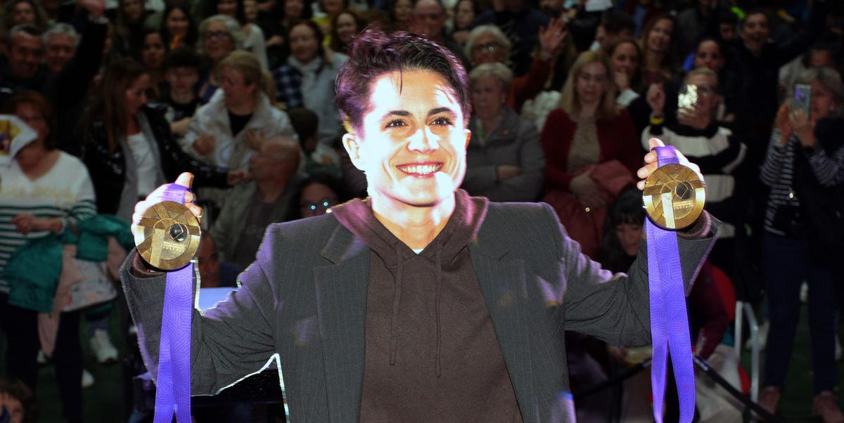 María Pérez vuelve a ser homenajeada en su pueblo Orce (Granada) y ...