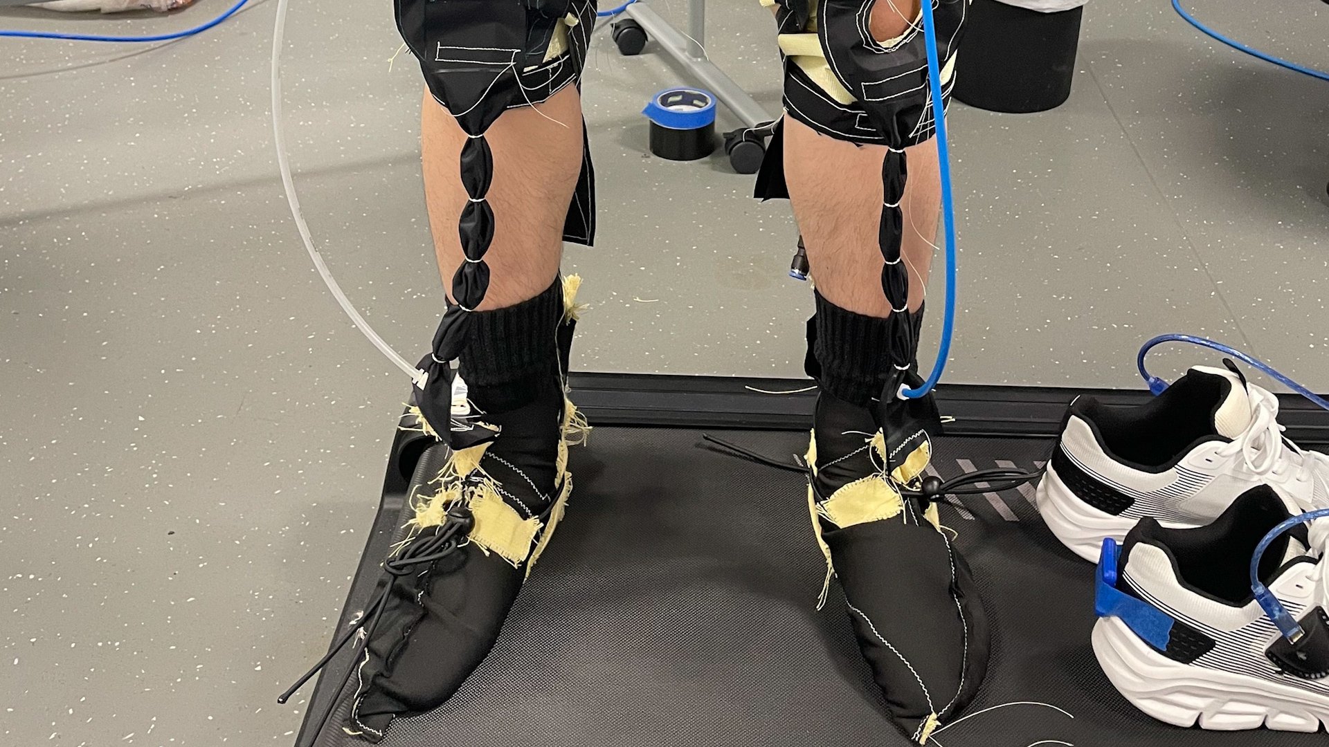 Lightweight robotic trousers "will allow astronauts to move more freely ...