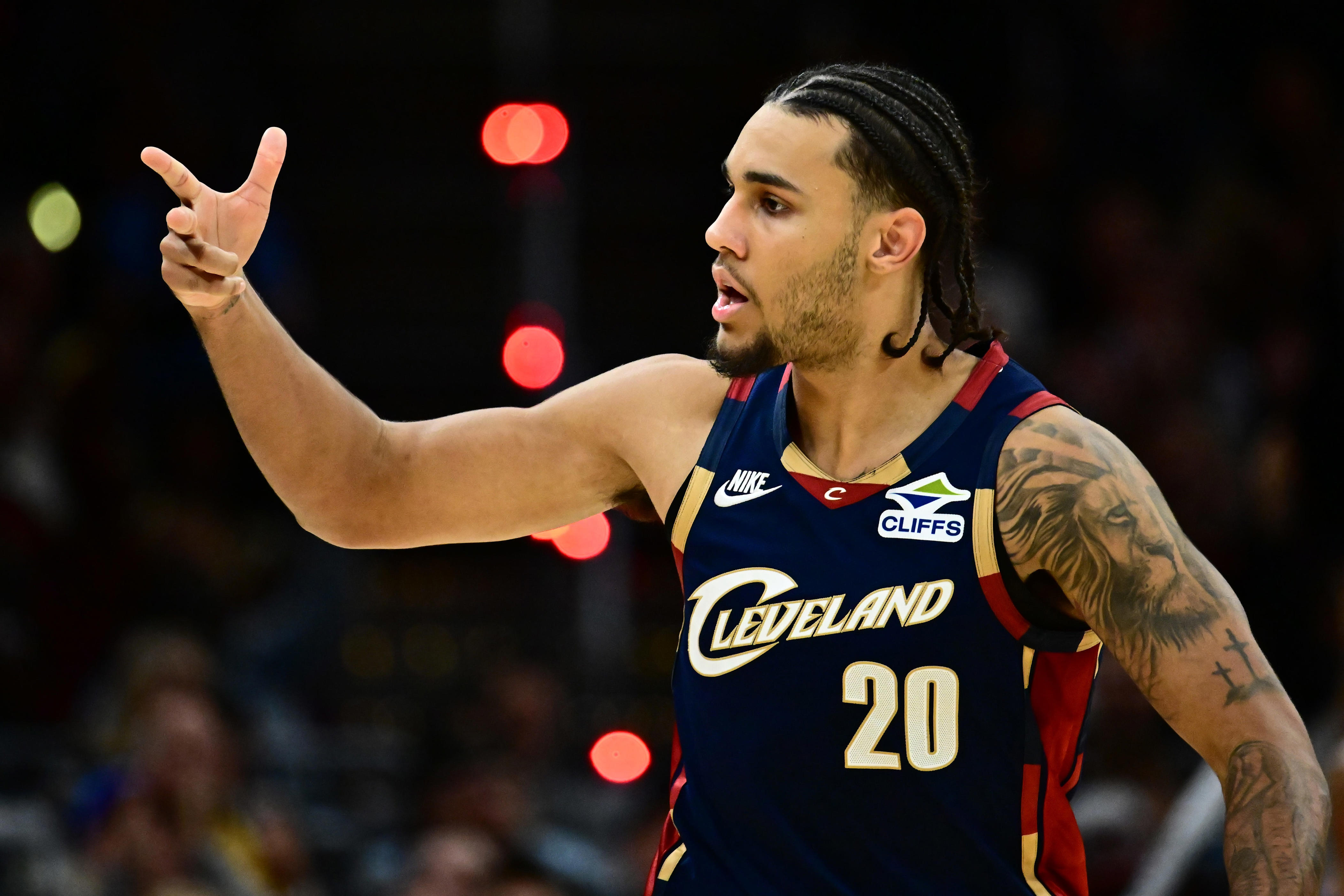 After a challenge from Donovan Mitchell, Jaylon Tyson is carving out a ...