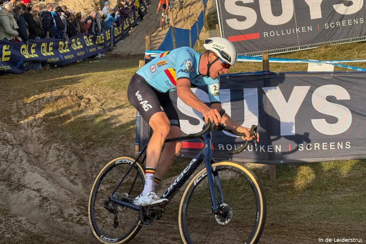 Results European cyclocross championships 2025 | Without the big names almost purely surprising ...