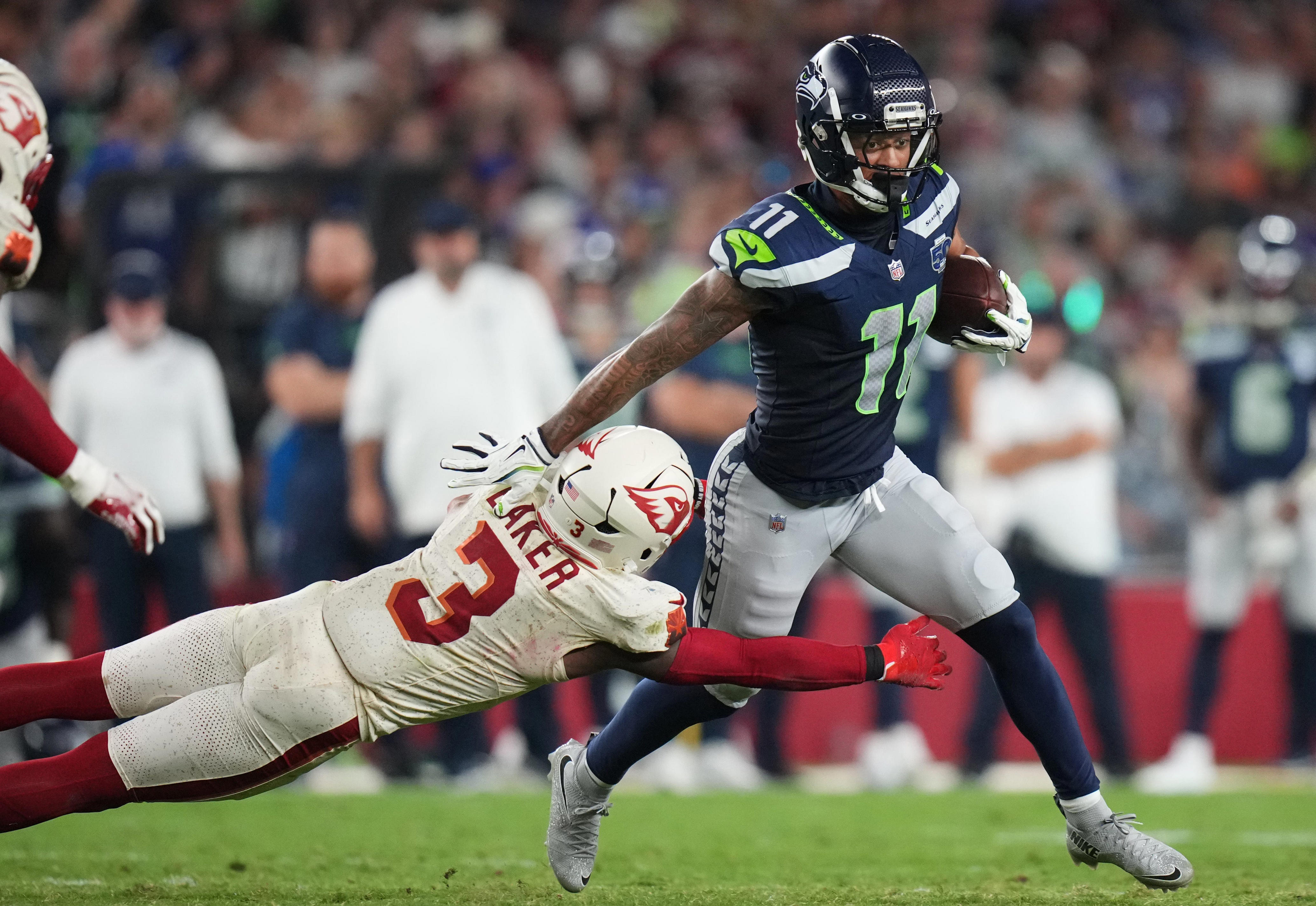 Seahawks vs Cardinals predictions, picks, odds: Who wins Week 10 NFL game?