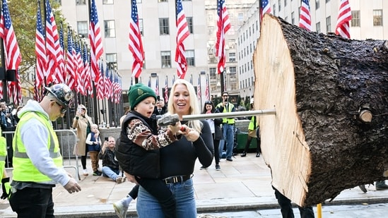 Who is Judy Russ? Widow donates 2025 Rockefeller Center Christmas tree ...