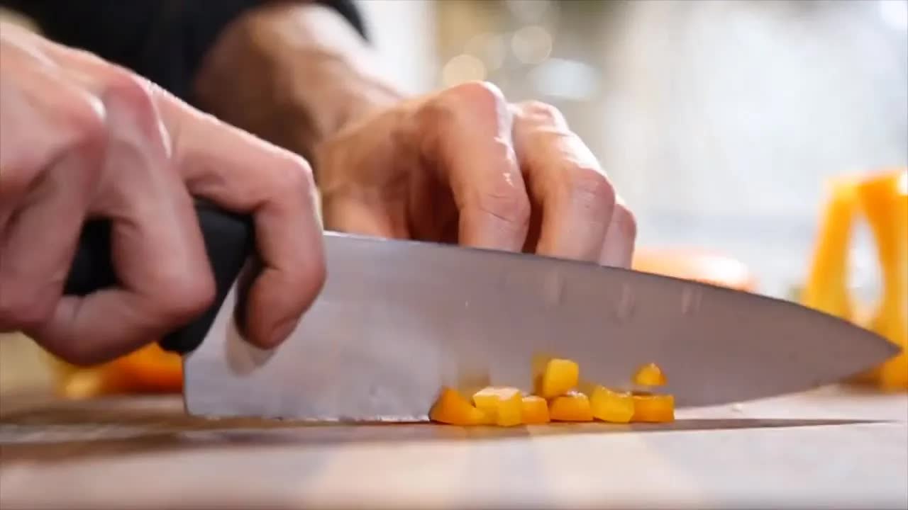 How to Slice and Dice Bell Peppers