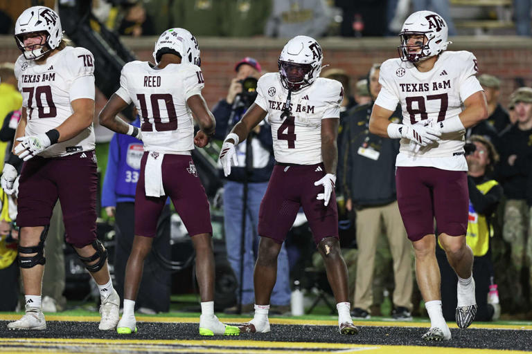 Texas A&M vs South Carolina football: TV channel, time announced as ...
