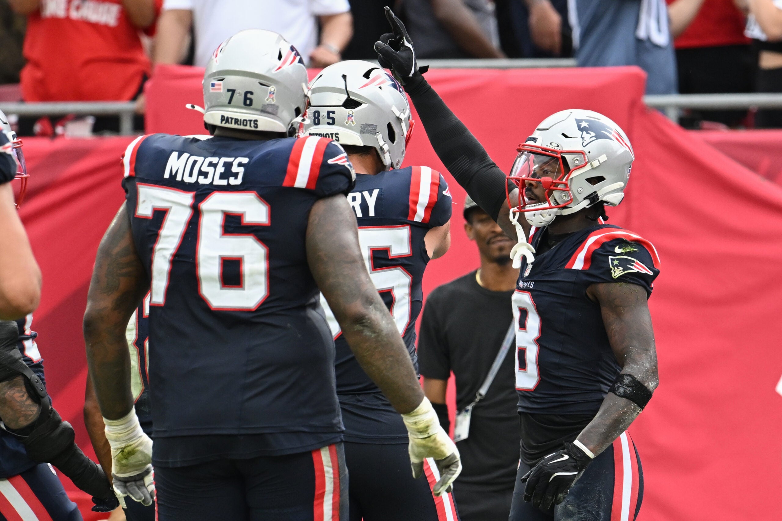 Patriots 21, Buccaneers 16 (4th): Tampa claws back into game