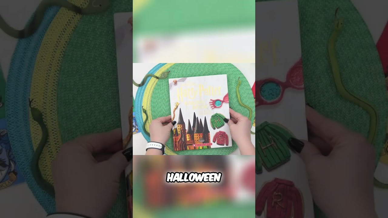 Slytherin pizza snake lunch: Harry Potter Halloween lunch #shorts