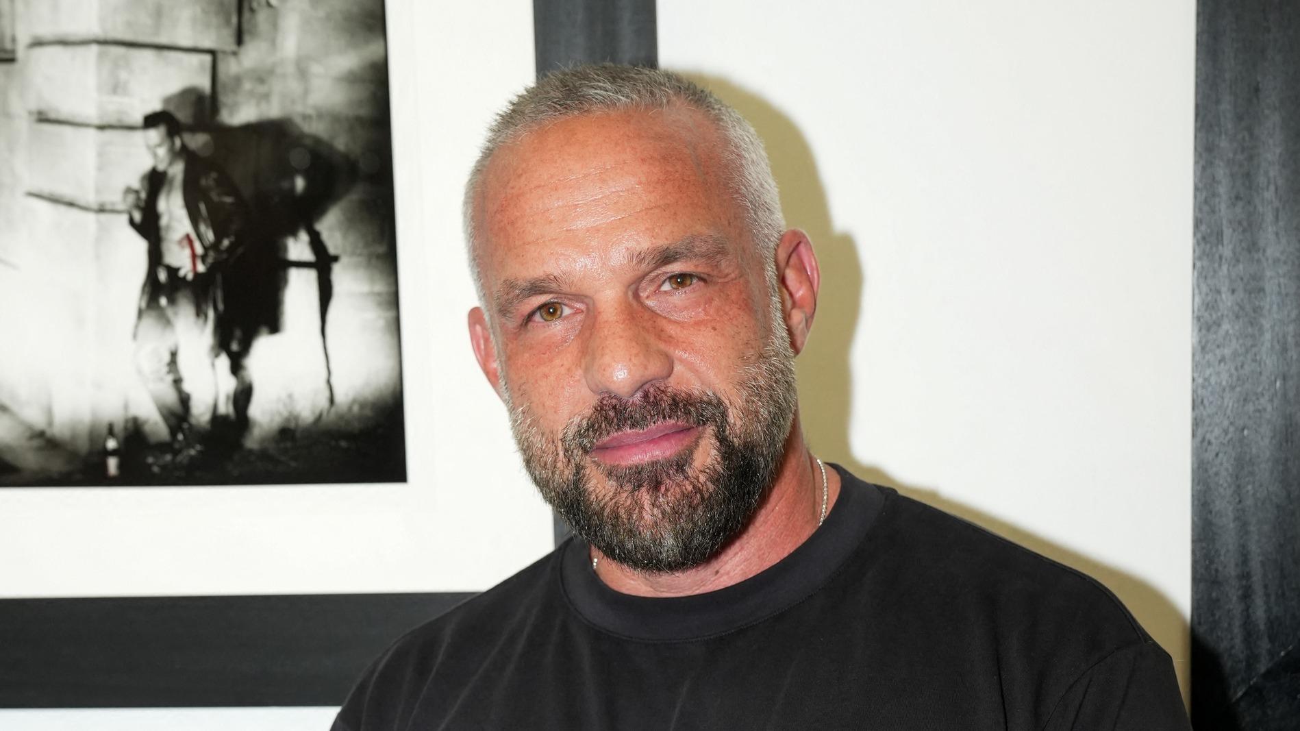 Philippe Bas, l’ex de Lorie est devenu papa pour la première fois à 51 ans : “Bienvenue à notre ...