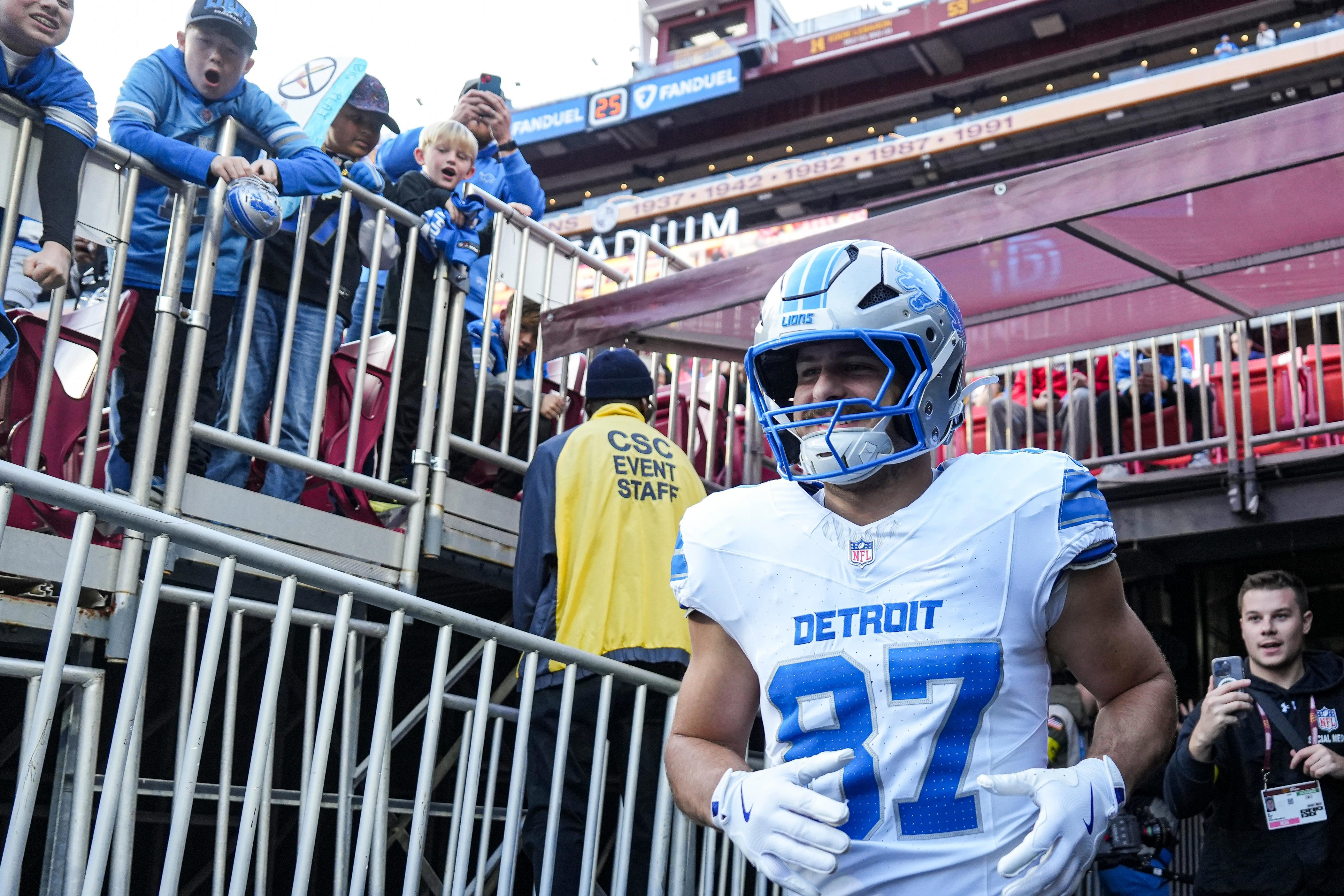 Detroit Lions targeting training camp return for TE Sam LaPorta