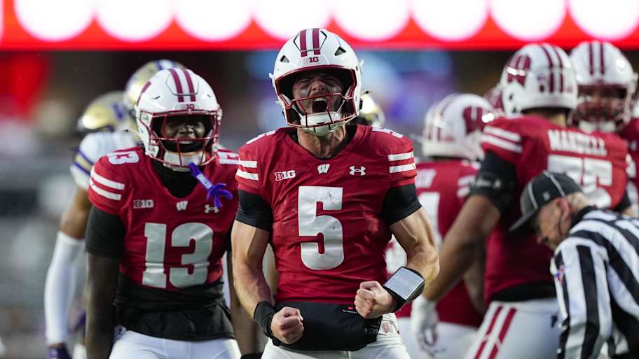 Eight firsts the Wisconsin Badgers accomplished in 13-10 win over ...