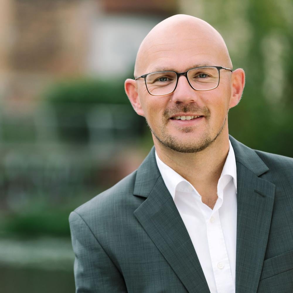 OB-Wahl in Brandenburg an der Havel: SPD-Mann Daniel Keip in der ...