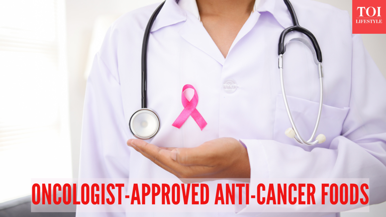 Top cancer expert reveals 10 simple anti-cancer foods that boost gut ...