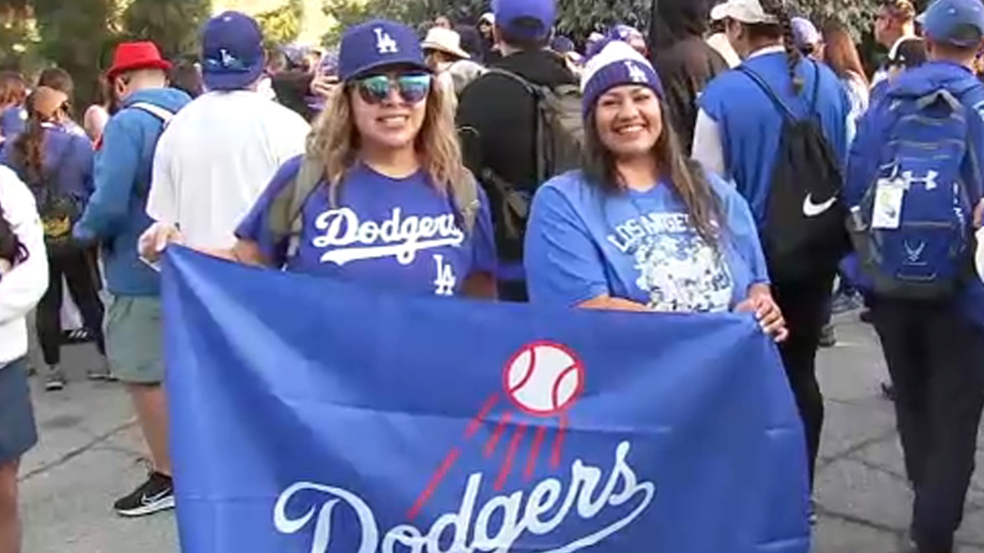 Hundreds of Dodger fans celebrate World Series win with victory hike at ...