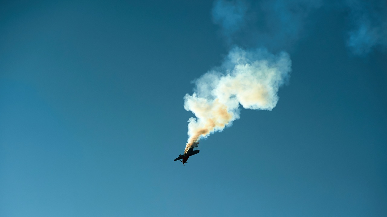 How to Shoot Down an Enemy Fighter Jet