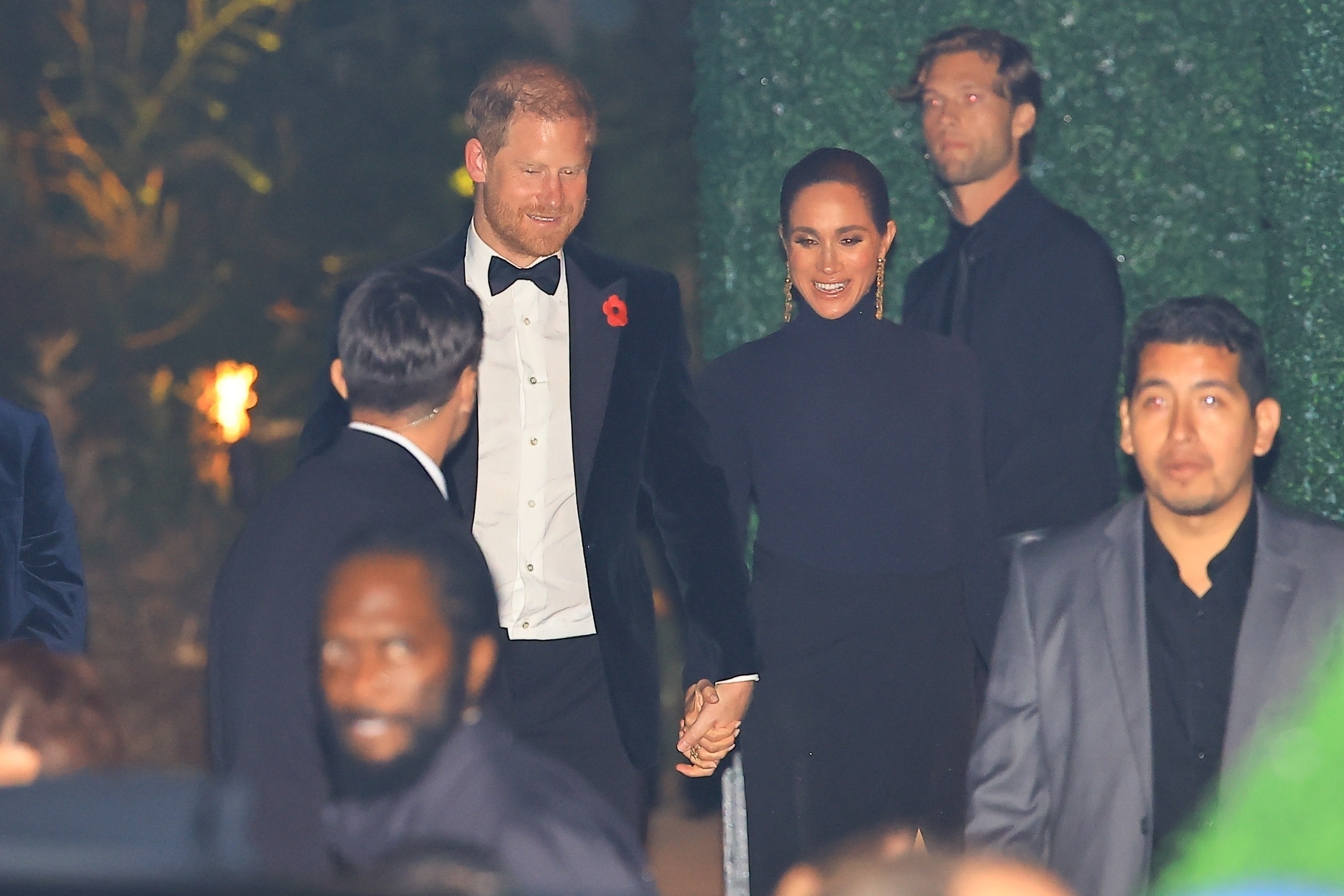 Meghan Markle and Prince Harry hold hands for date night out at Kris ...