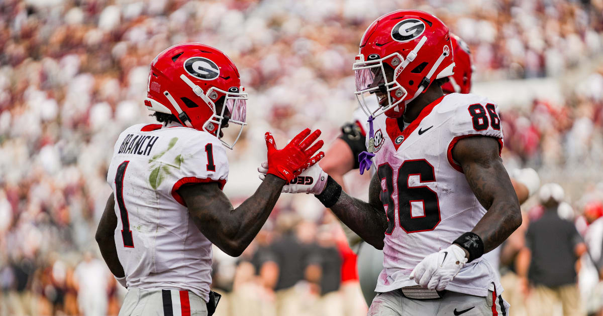Georgia continues to hold steady in latest coaches poll
