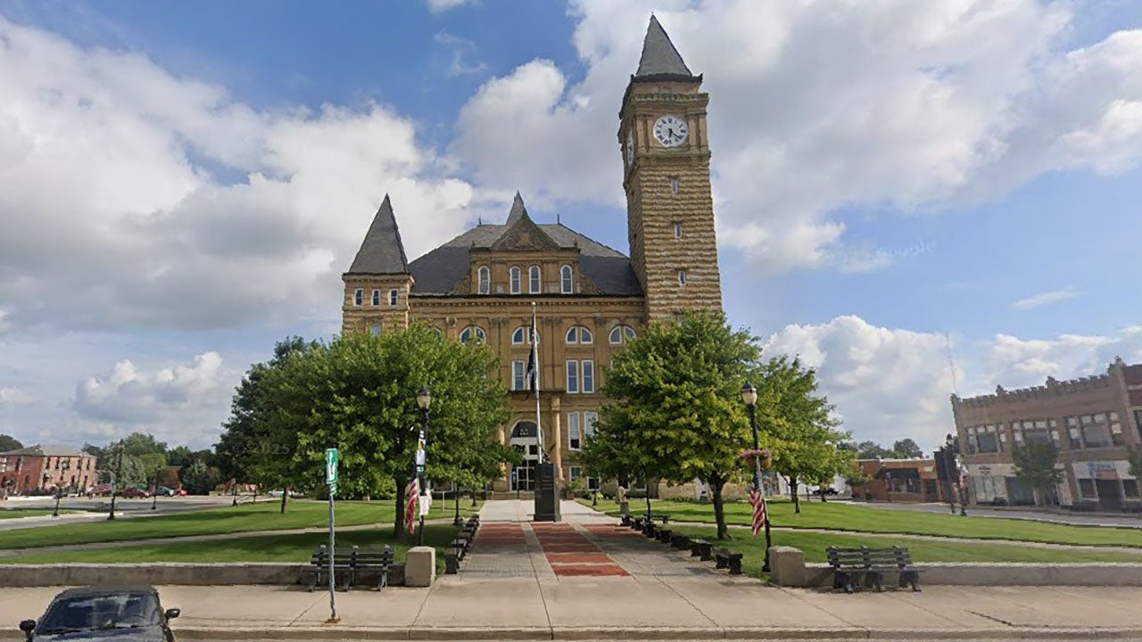 Tipton to host ‘first ever' downtown Christmas tree lighting