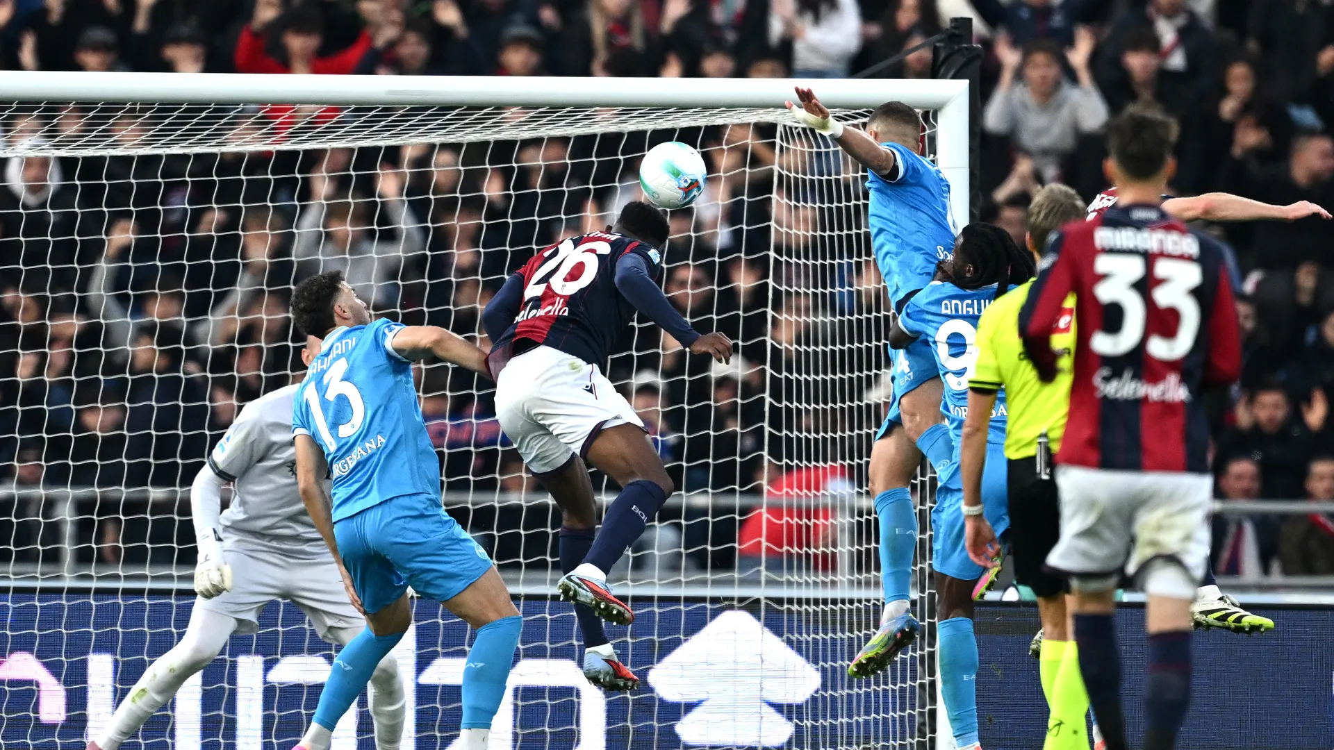 Il Napoli crolla a Bologna, pari show tra Genoa e Fiorentina