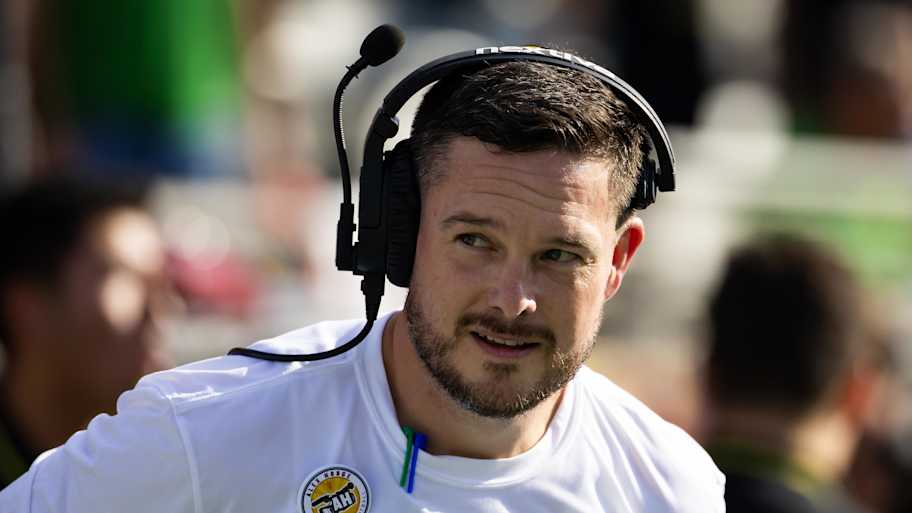 Oregon Ducks Open With Intriguing Betting Odds vs. Minnesota