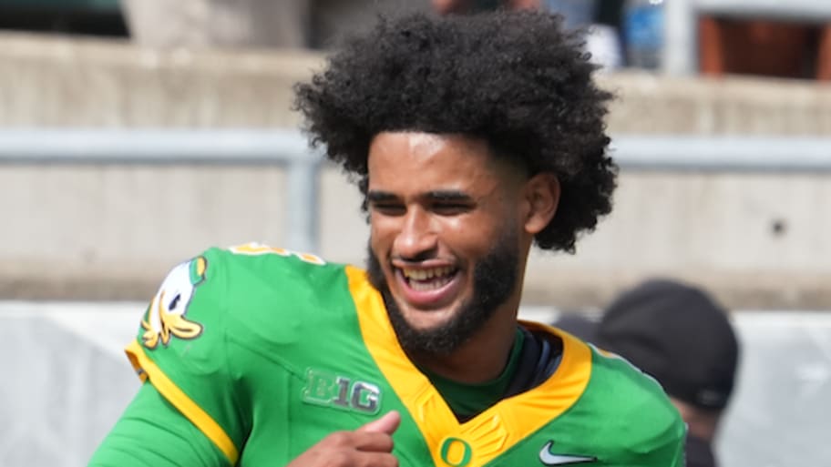 Oregon Quarterback Dante Moore Breaks Down Adjusting Game Plan Amid ...