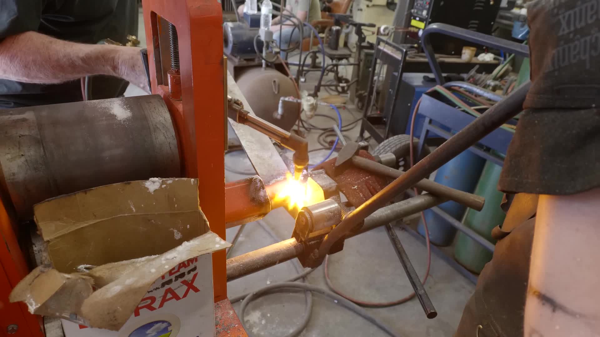 Making a jelly roll damascus