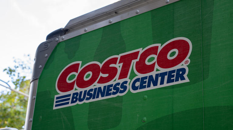 Why It Might Be Worth Your Time Going To A Costco Business Center ...