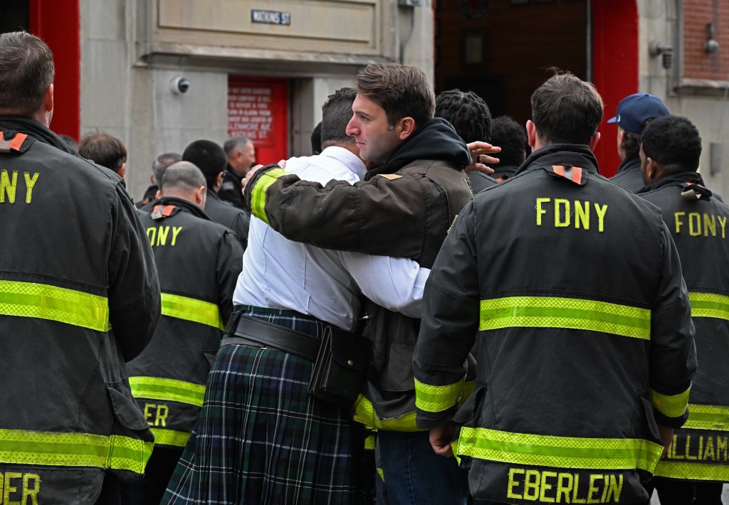 Widow, FDNY siblings of fallen firefighter Patrick Brady weep as ...