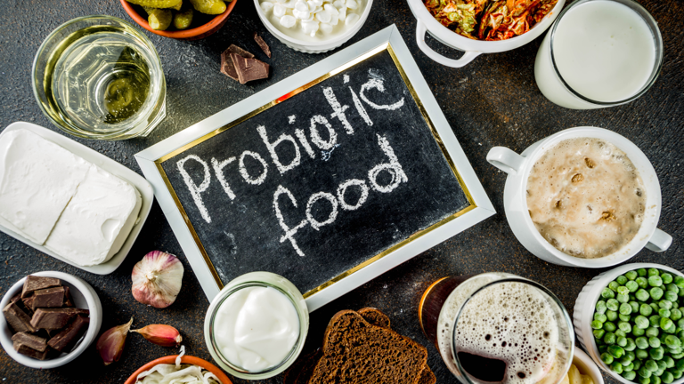 Top cancer expert reveals 10 simple anti-cancer foods that boost gut ...