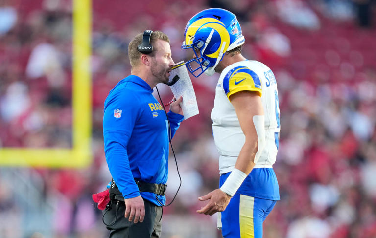 Watch: Sean McVay hands out game ball to one player after Rams' win