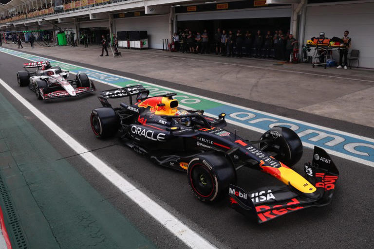 Norris wins Brazil GP to extend F1 championship lead over Piastri