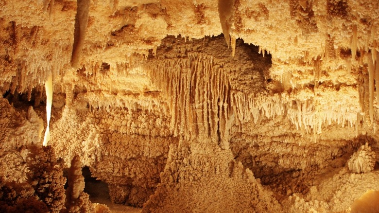 This Charming Texas City Boasts World-Famous Underground Caverns ...