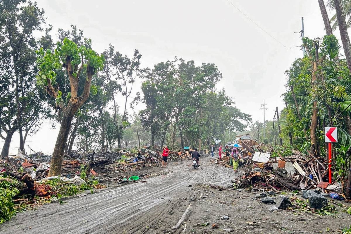 Typhoon Uwan may reenter on Wednesday – Pagasa