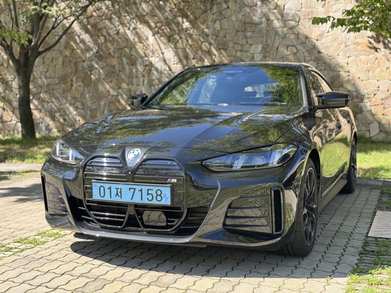 BMW’s i4 M50 Turns Every EV Weakness Into a Strength—And Finally Feels ...