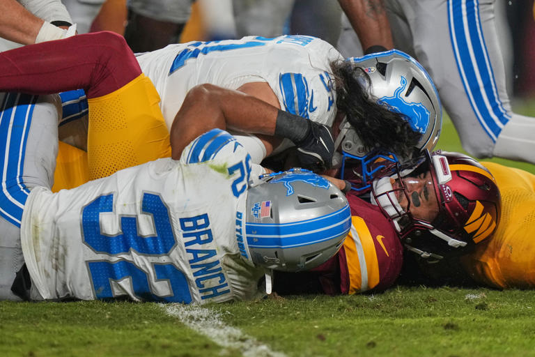 Goff, Gibbs and Campbell lead the Lions to a 44-22 win over the ...