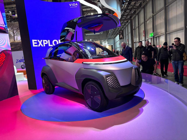 Hero MotoCorp Unveils NEX 3 Micro-EV Under New Vida Novus Brand ...