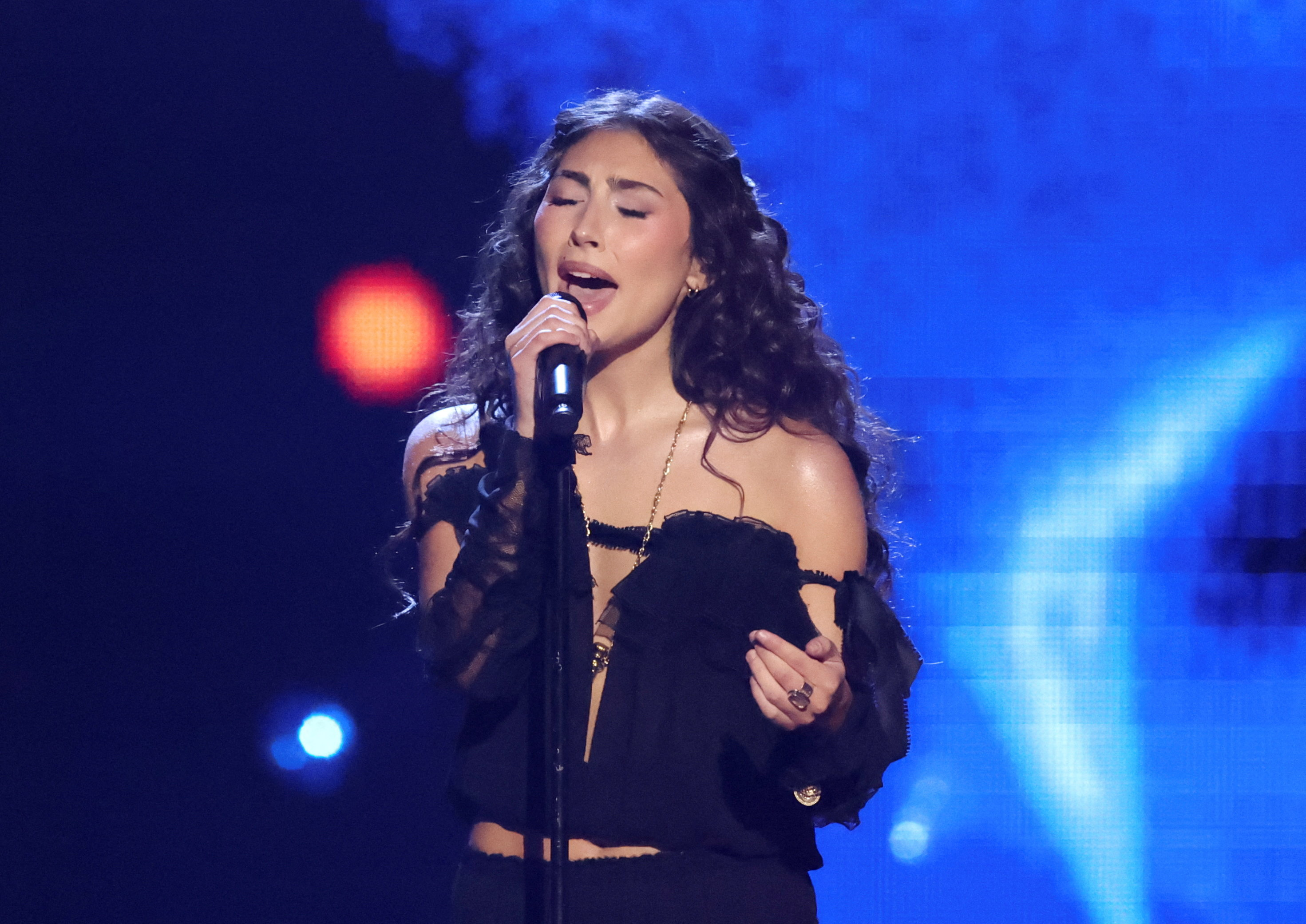 Chris Cornell’s daughter Toni shocks fans with ‘haunting’ Rock and Roll ...