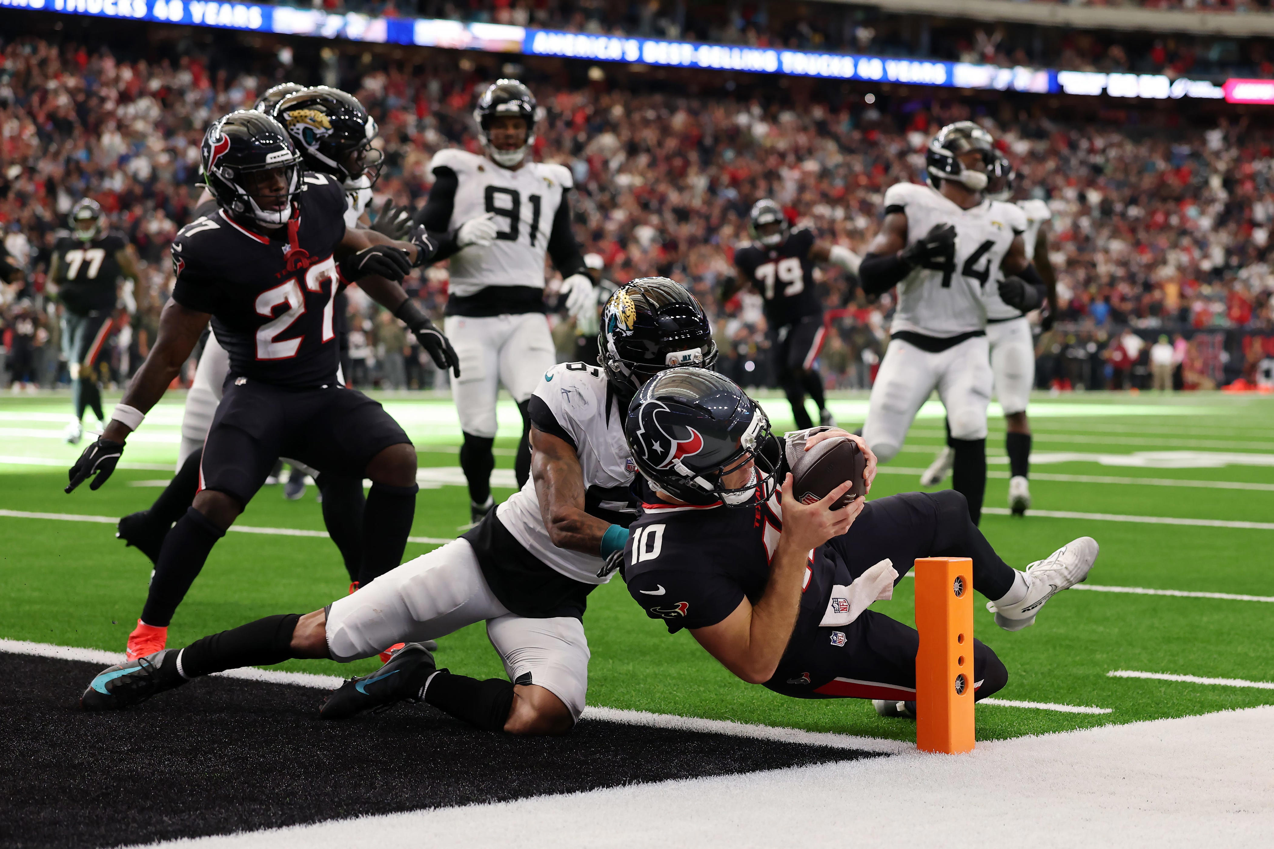 Jacksonville Jaguars' Liam Coen frustrated by team's four-man pass rush ...