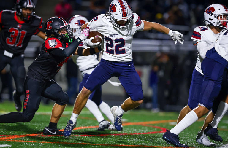 Easton football puts away Liberty, sets up blockbuster District 11 ...