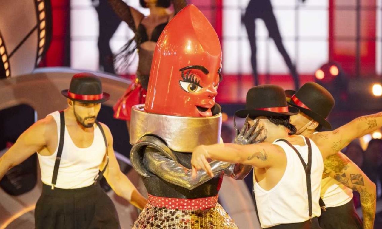 ¿Quién es la máscara?: Ruby Gloss es Cynthia Klitbo, la eliminada del ...