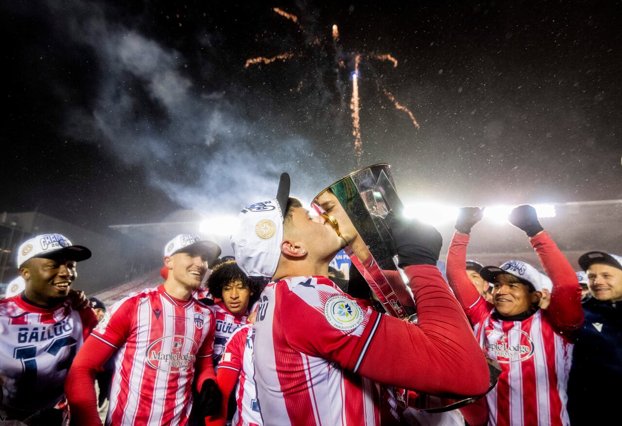 Atlético Ottawa top Cavalry FC in driving snowstorm to win 1st ever CPL ...