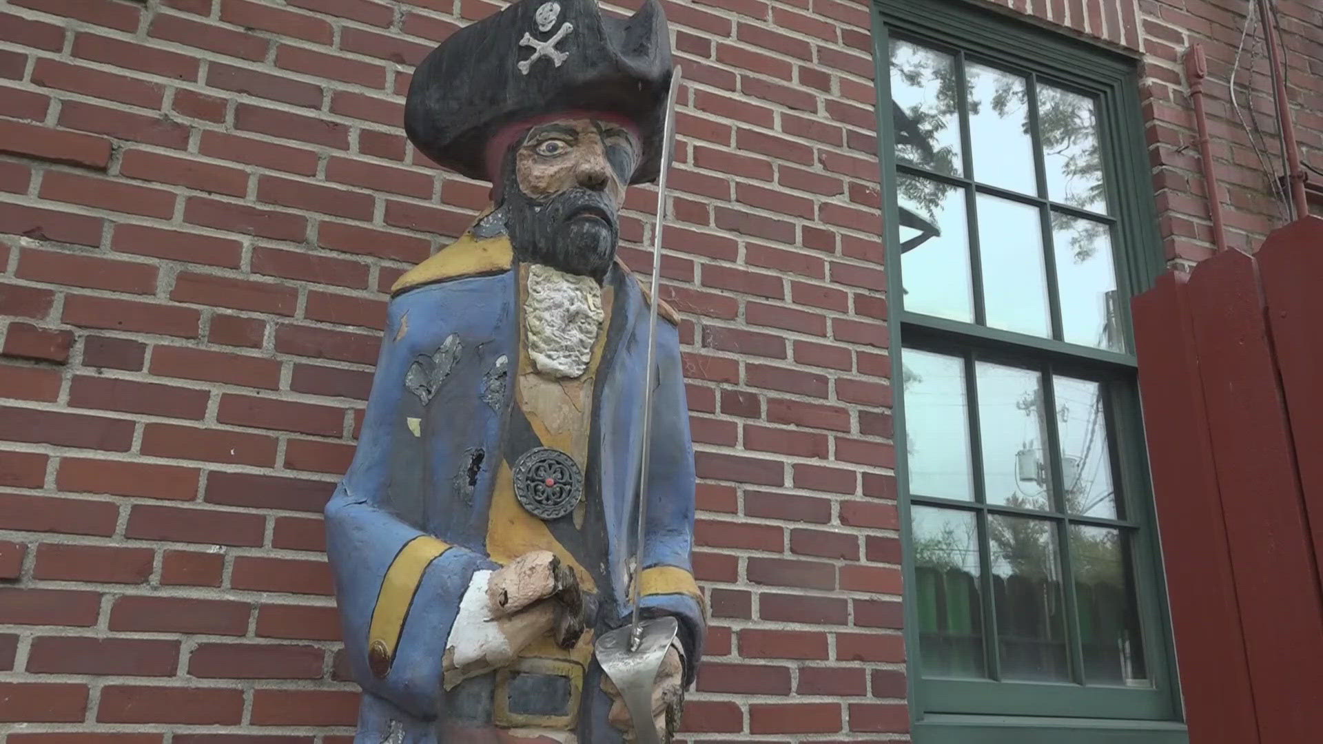 Fernandina Beach mayor launches fundraising campaign to save Peg Leg Pete