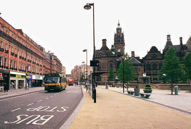 Sheffield retro: Looking back at Sheffield city centre when it was busy ...