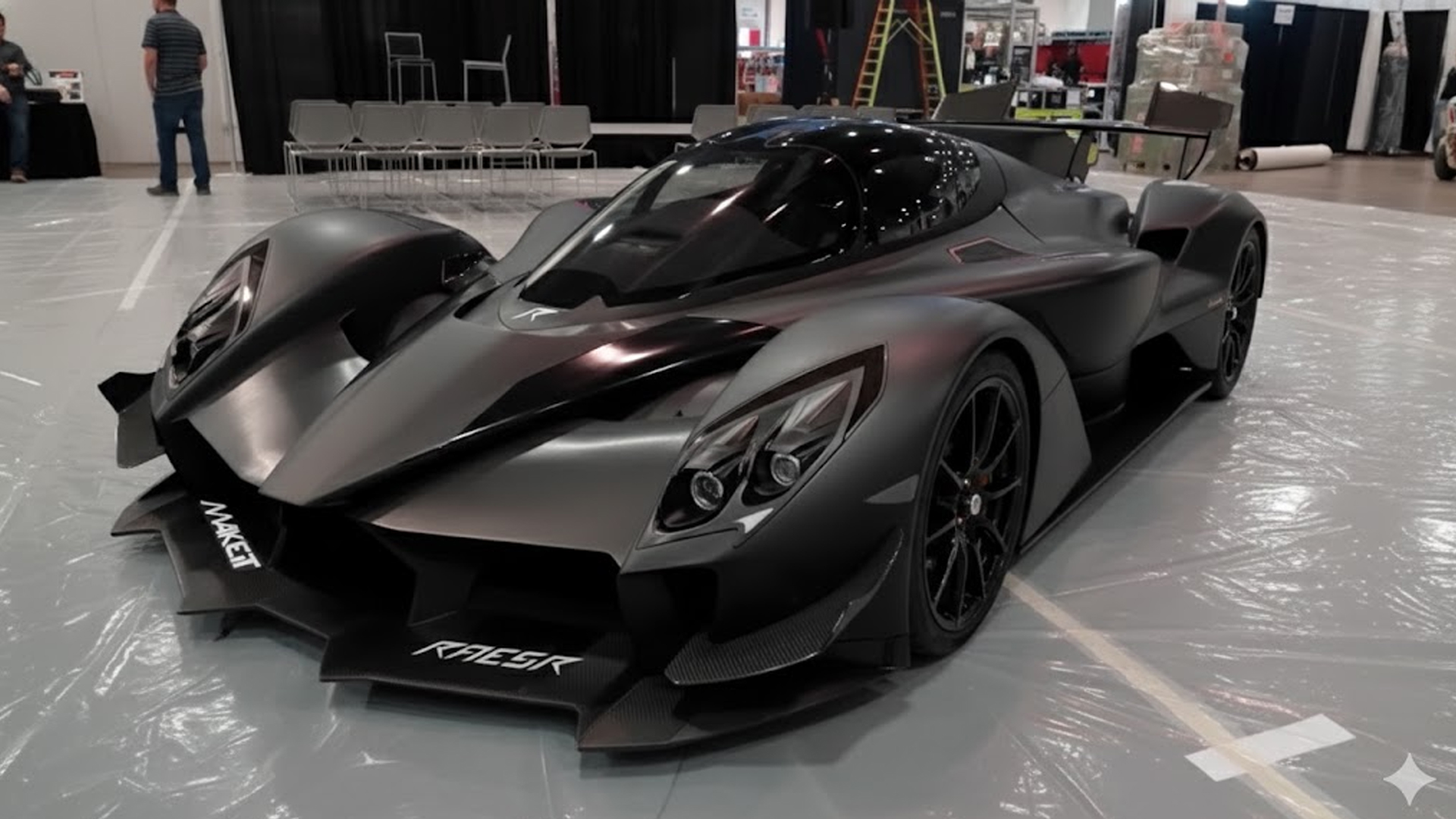 World Exclusive Reveal of the McLaren P1 at SEMA