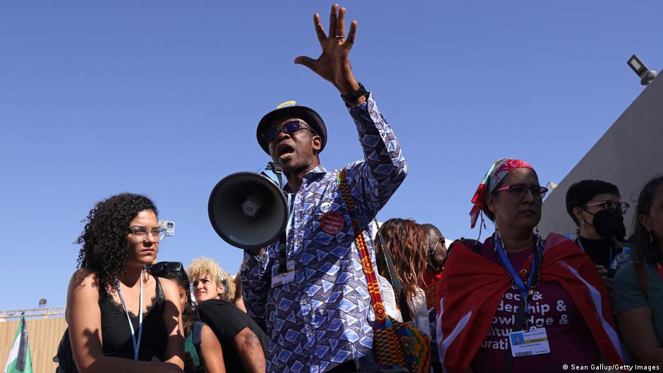 How Ken Saro-Wiwa's fight against oil pollution in Nigeria lives on