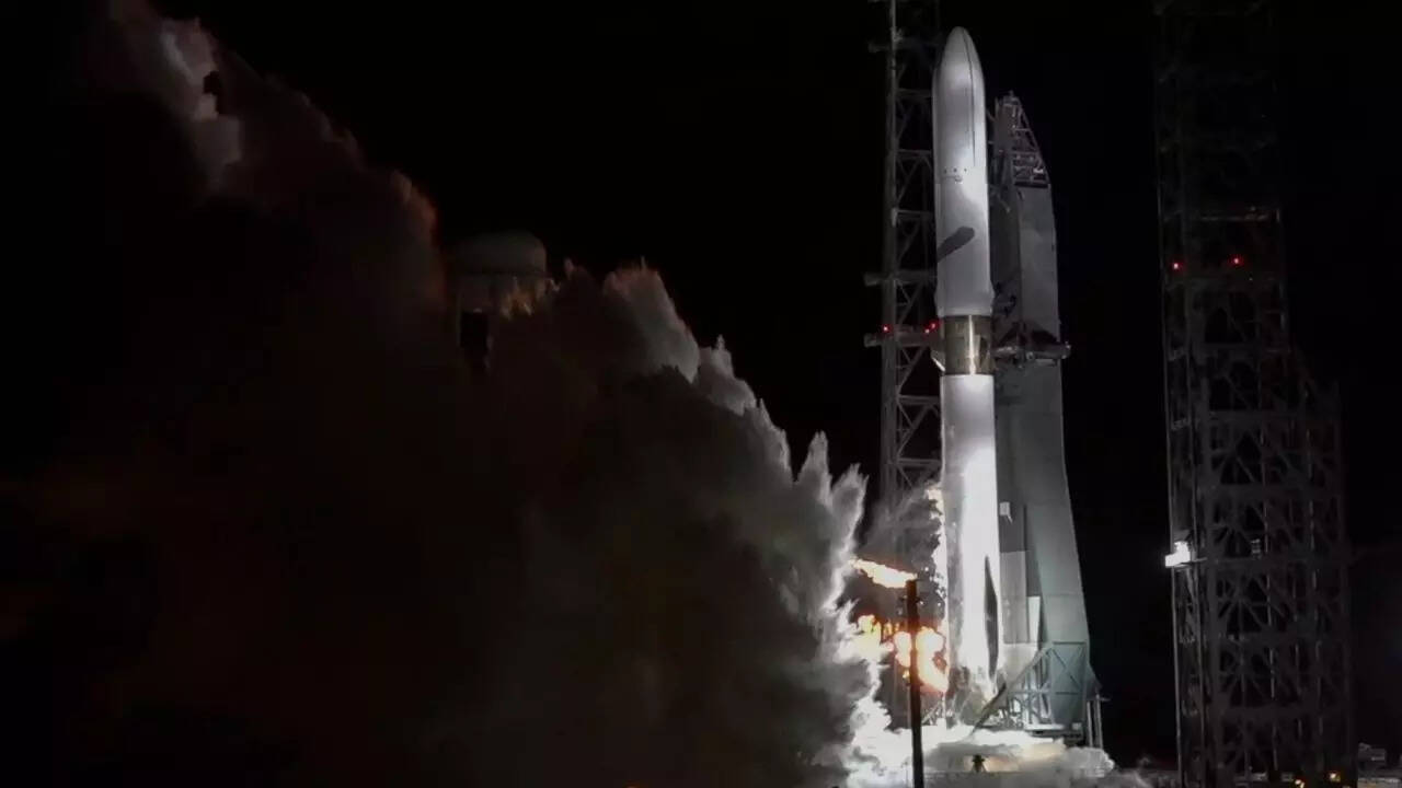 Blue Origin postpones New Glenn Rocket launch due to weather: NASA ...