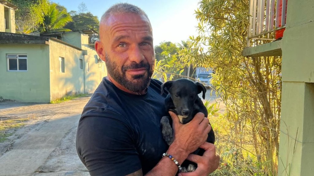 Philippe Bas papa à 52 ans : l'acteur de Profilage dévoile une adorable ...