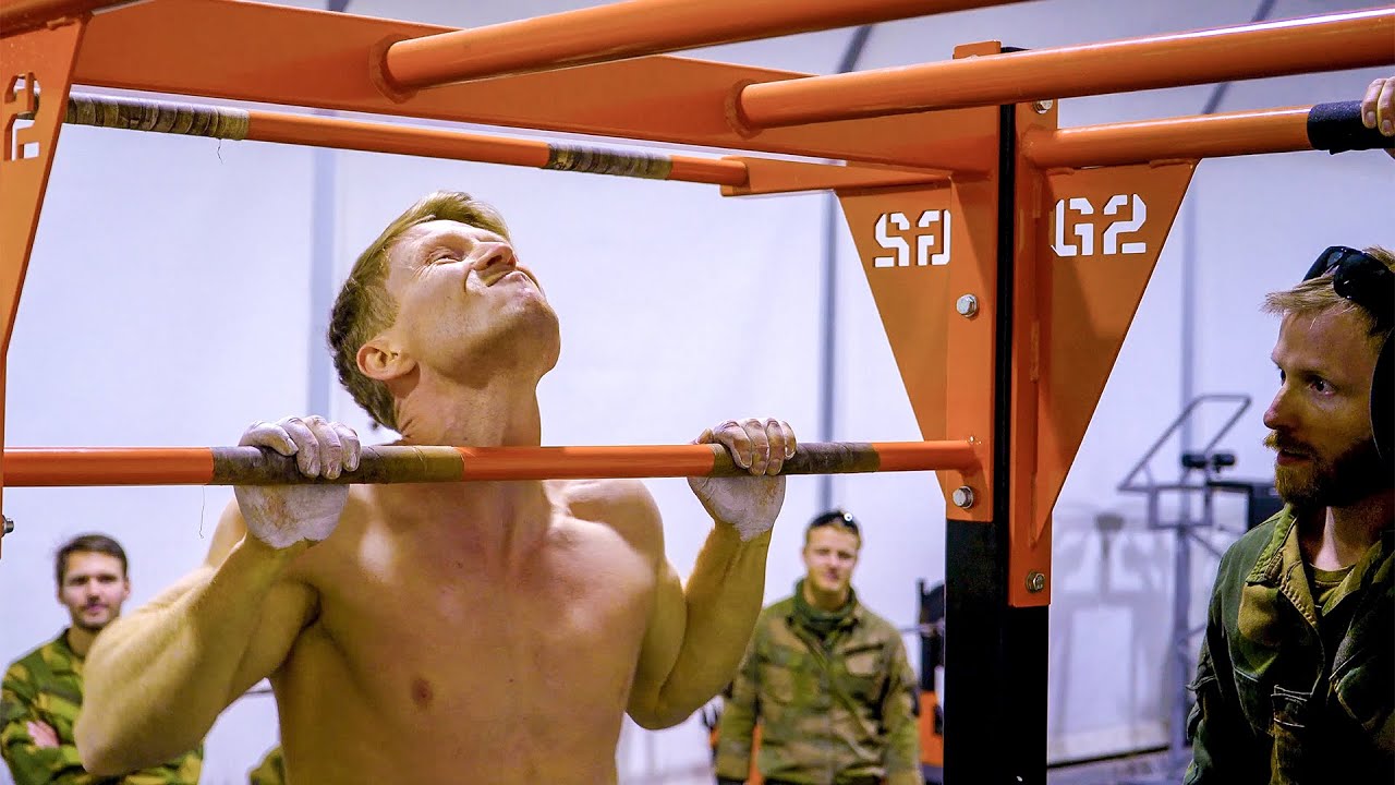 Insane military pull up record