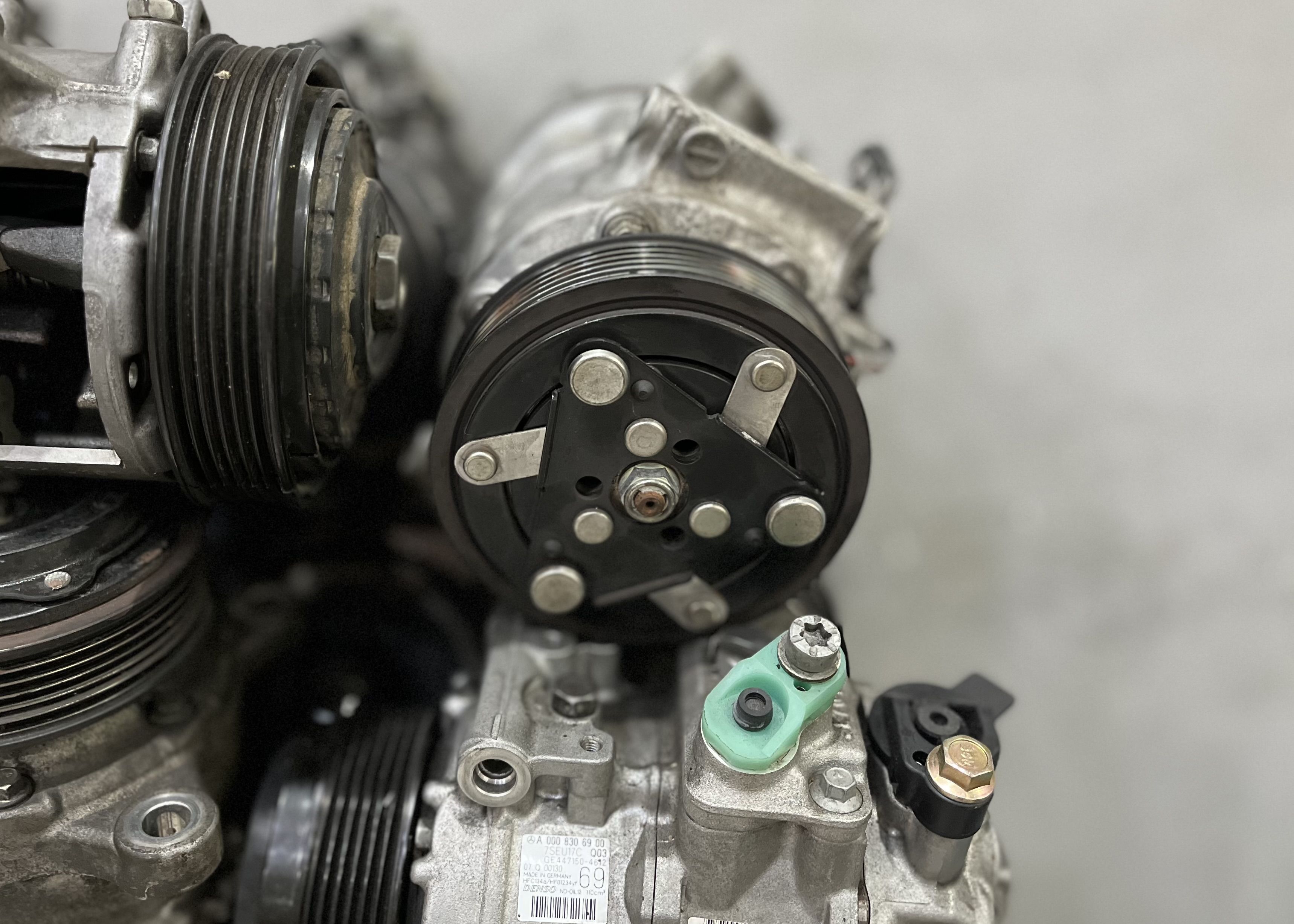 Kompresor AC Mobil Mau Rusak, Begini Tanda yang Harus Dipahami