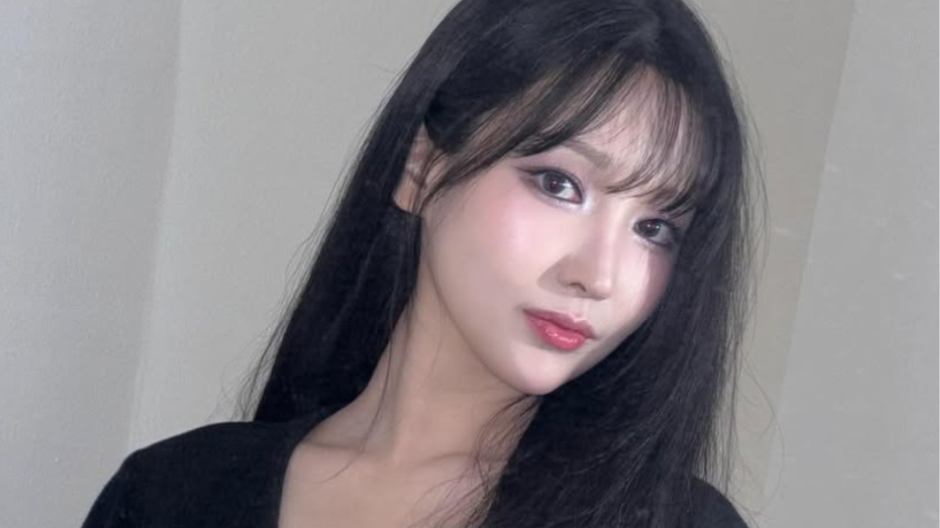 How an obsessive fan ended TikTok star Yoon Ji-ah's life in 2025
