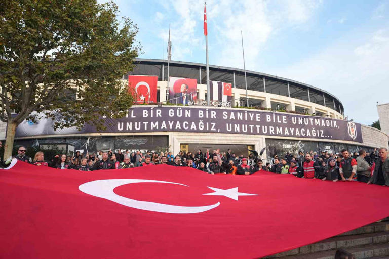 Beşiktaş Kulübü, Gazi Mustafa Kemal Atatürk’ü andı