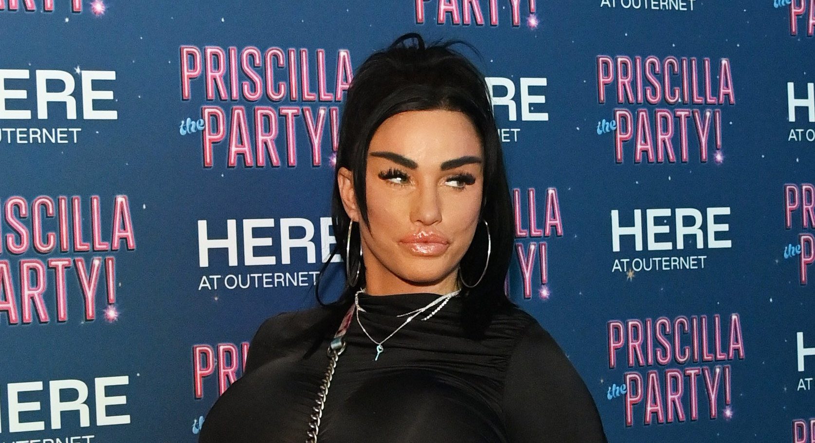 Pop star reveals Katie Price saved her life